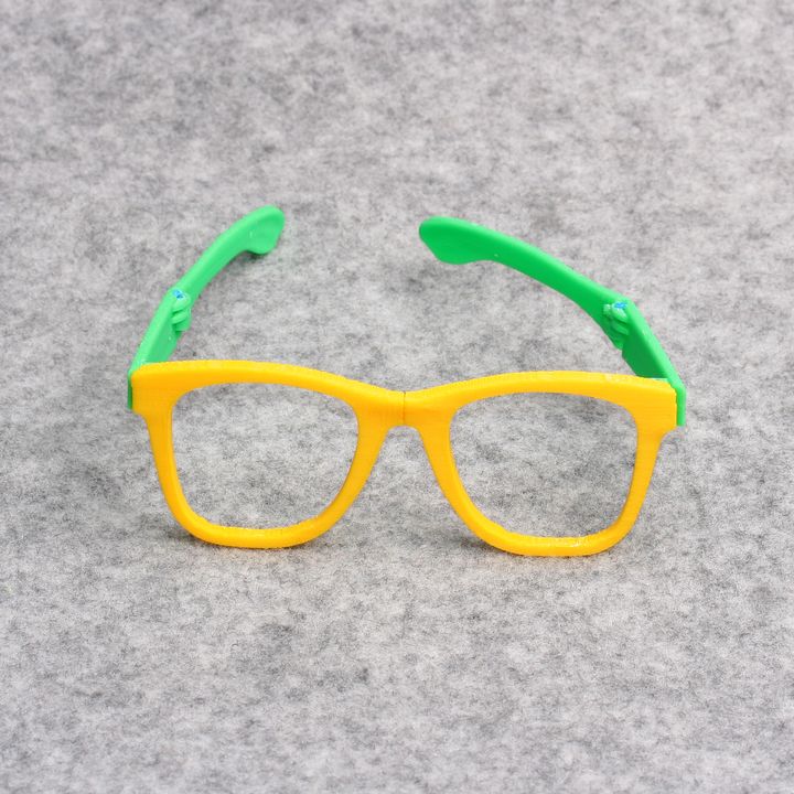 3D Printable Foldable spectacles glasses by M Badia