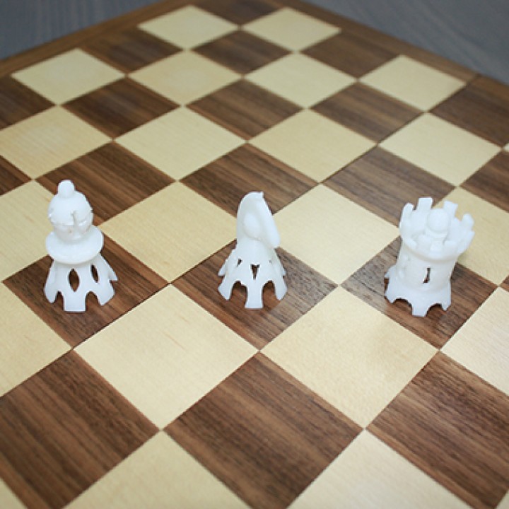 3D Printable Cone Chess by Andrew Coyne