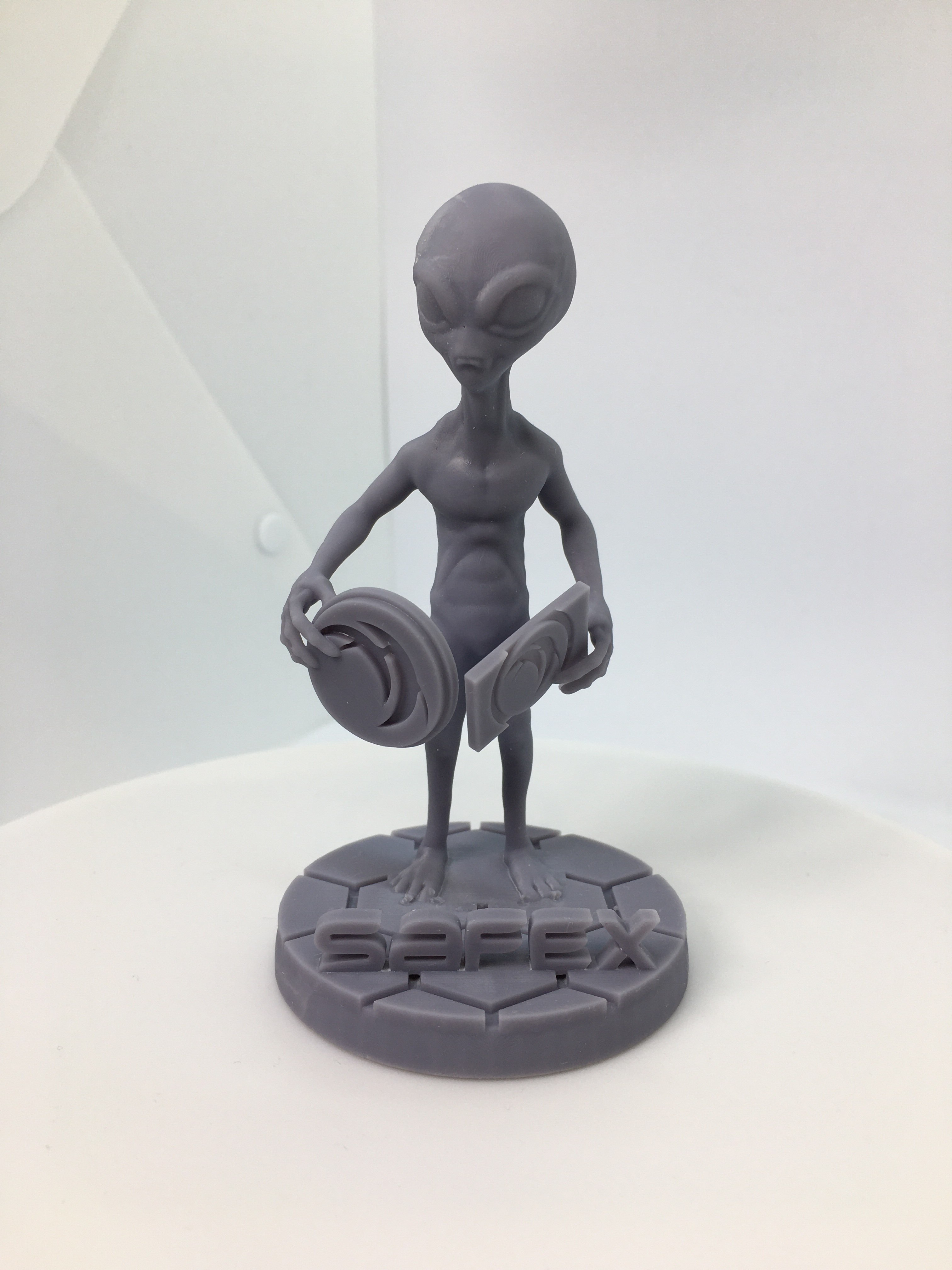 3D Printable Grey Alien by Adam Beamish