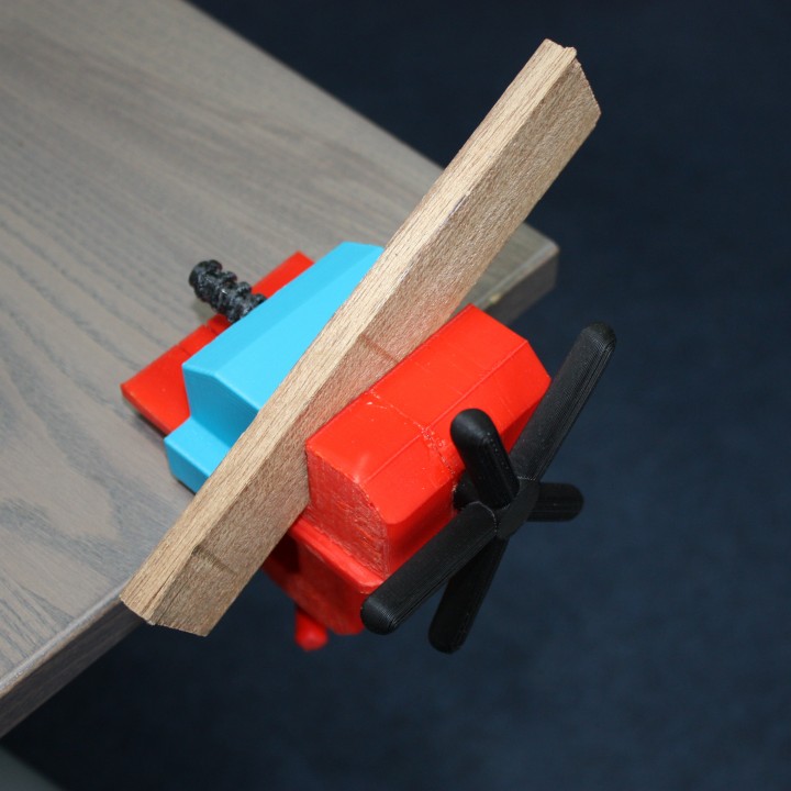 3D Printable Vice by Jack Imakr