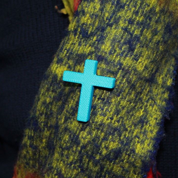 3D Printable Cross Badge by Praveen Balakrishnan
