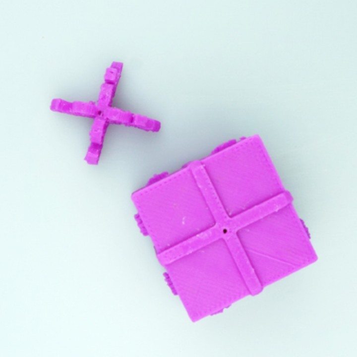 3D Printable Christmas Present Box by Kevin Symss