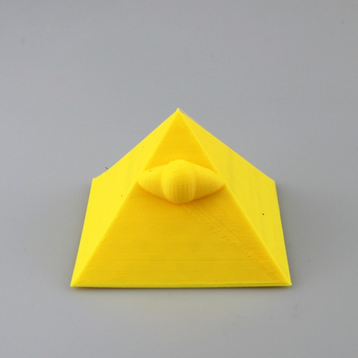 3D Printable Mythical Eye Pyramid by Rachel Lawson