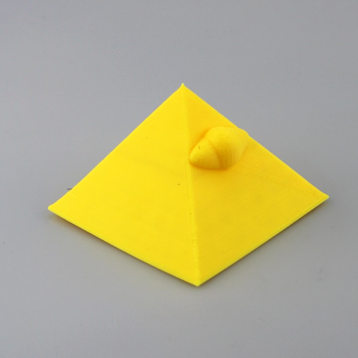 3D Printable Mythical Eye Pyramid by Rachel Lawson