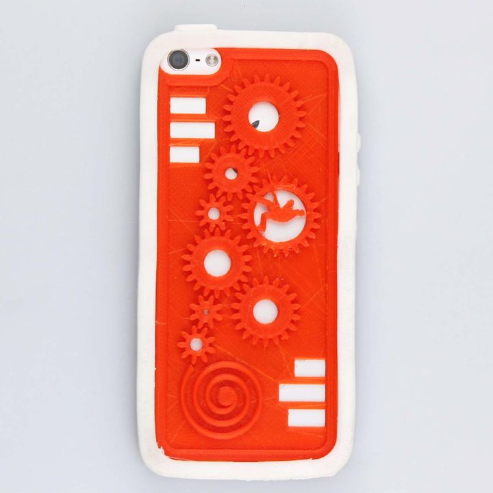 3D Printable iPhone Revealed Backplate by Glenn Reimche