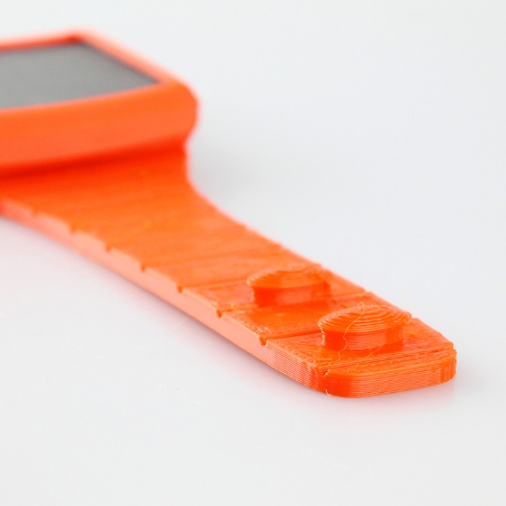 3D Printable Flexible iPod watch Strap by Stewart Davies