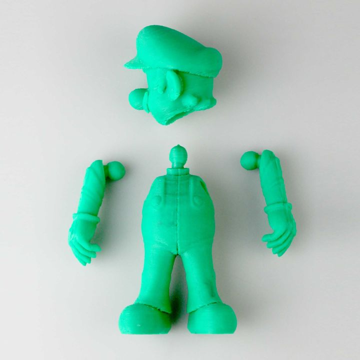 3D Printable Posable Super Mario by alan stanford