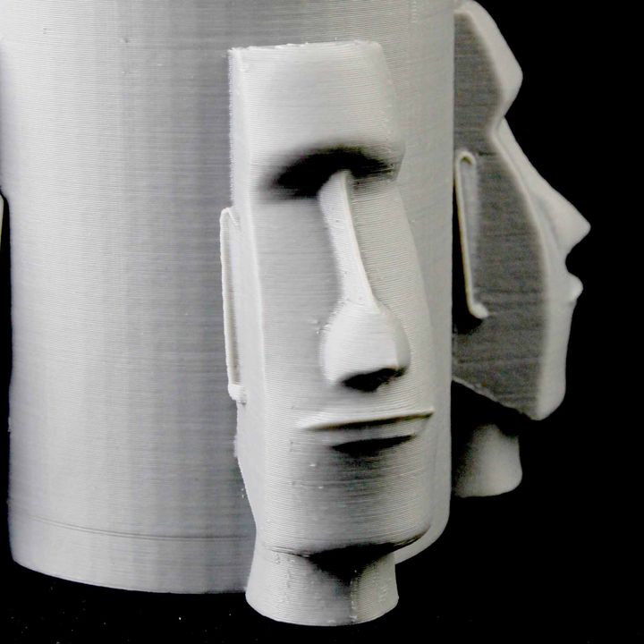3D Printable Moai Head Pot by muguet