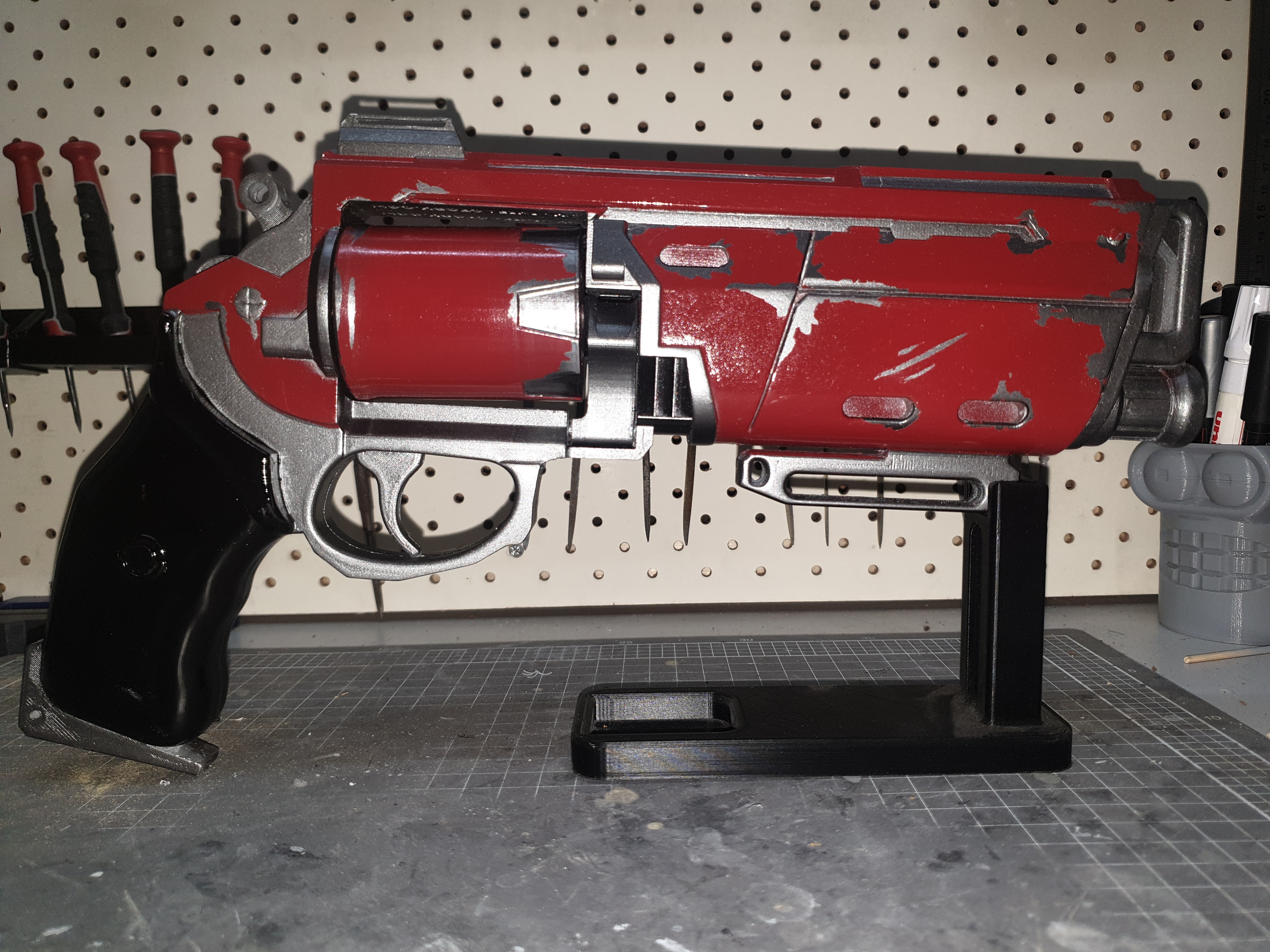 3D Printable Duke MK. 44 Hand Cannon from Destiny by Kirby Downey