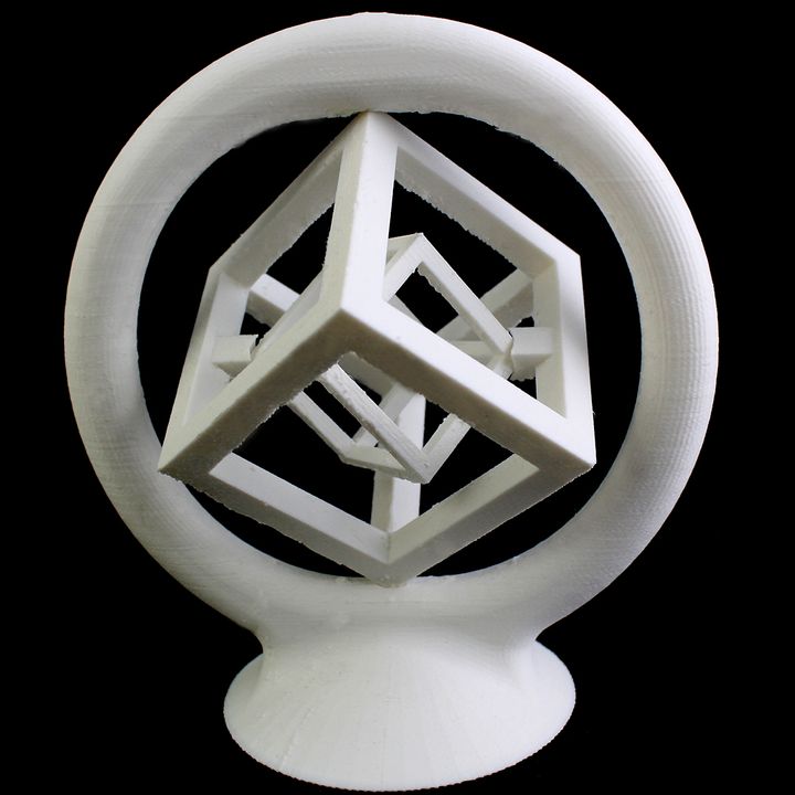 3D Printable Spinning cubes by Kirby Downey