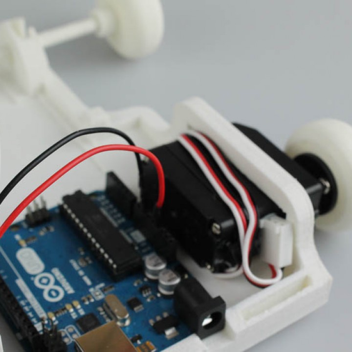 3D Printable Arduino Projects - Toy Car by Sinéad Ward