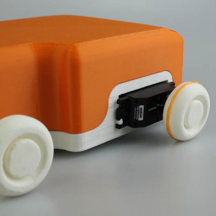 3D Printable Arduino Projects - Toy Car by Sinéad Ward