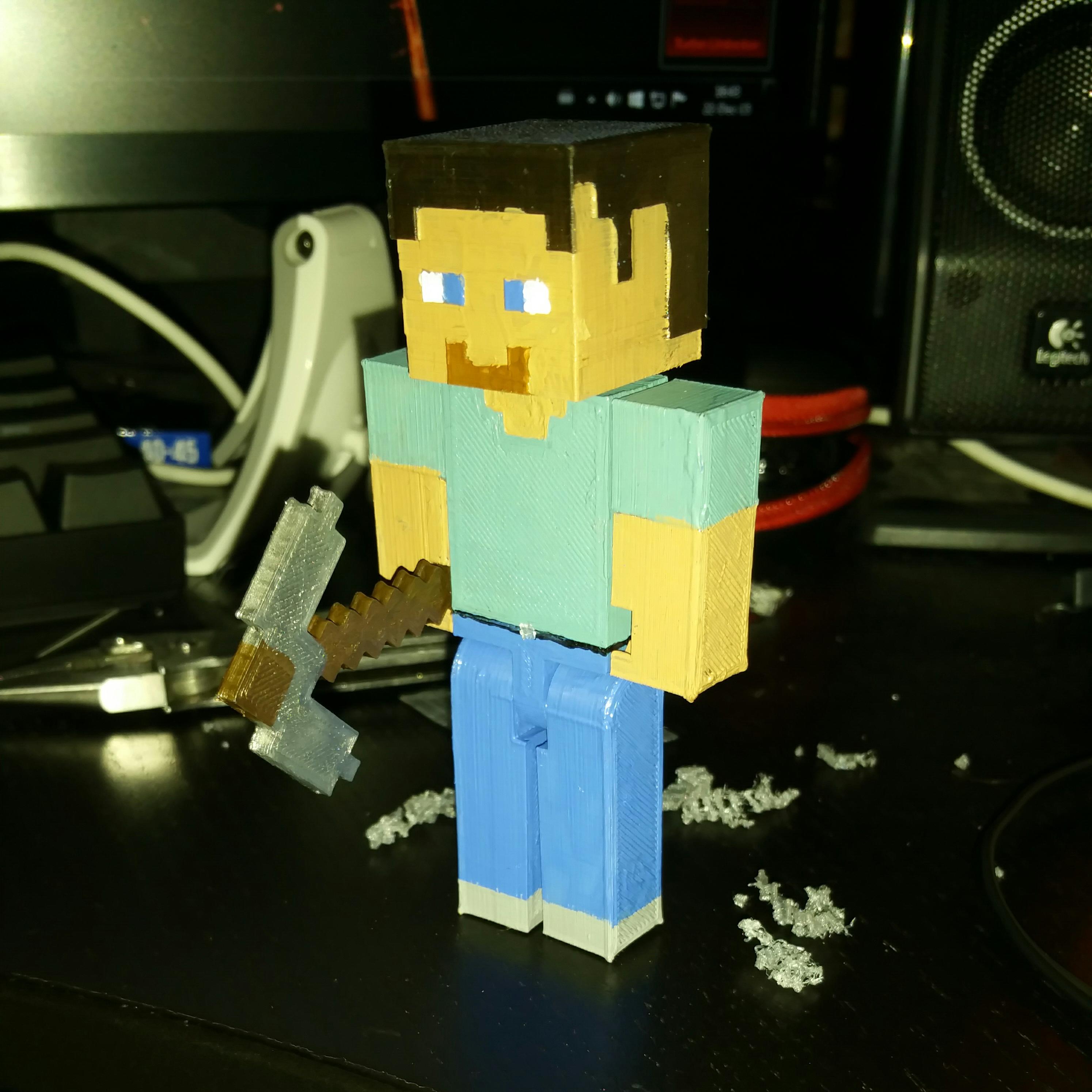 3D Printable Articulated Steve from Minecraft by Kirby Downey