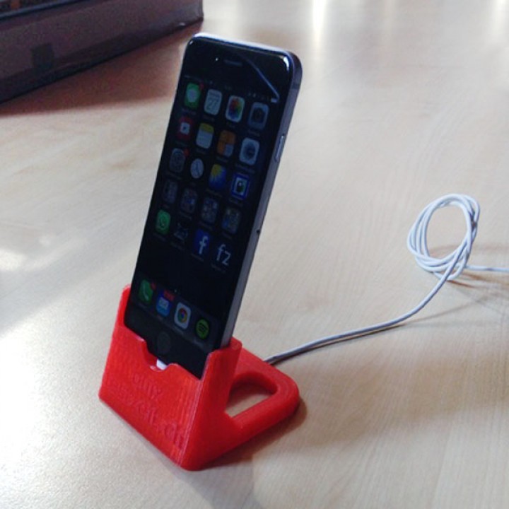 3D Printable iPhone 6 Dock Stand by ANKIT JAIN