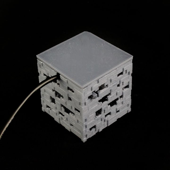 3D Printable Colour Changing Minecraft cube by Kirby Downey