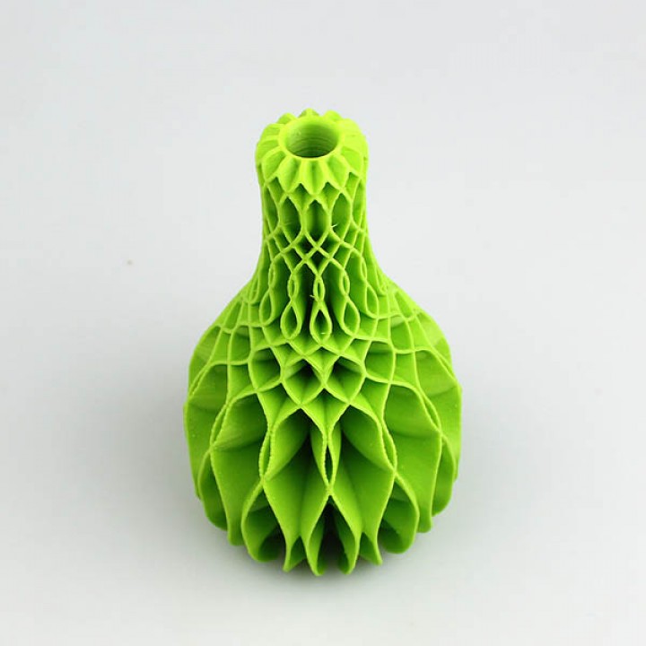 3D Printable Twisted style Vase 1 by James Alday