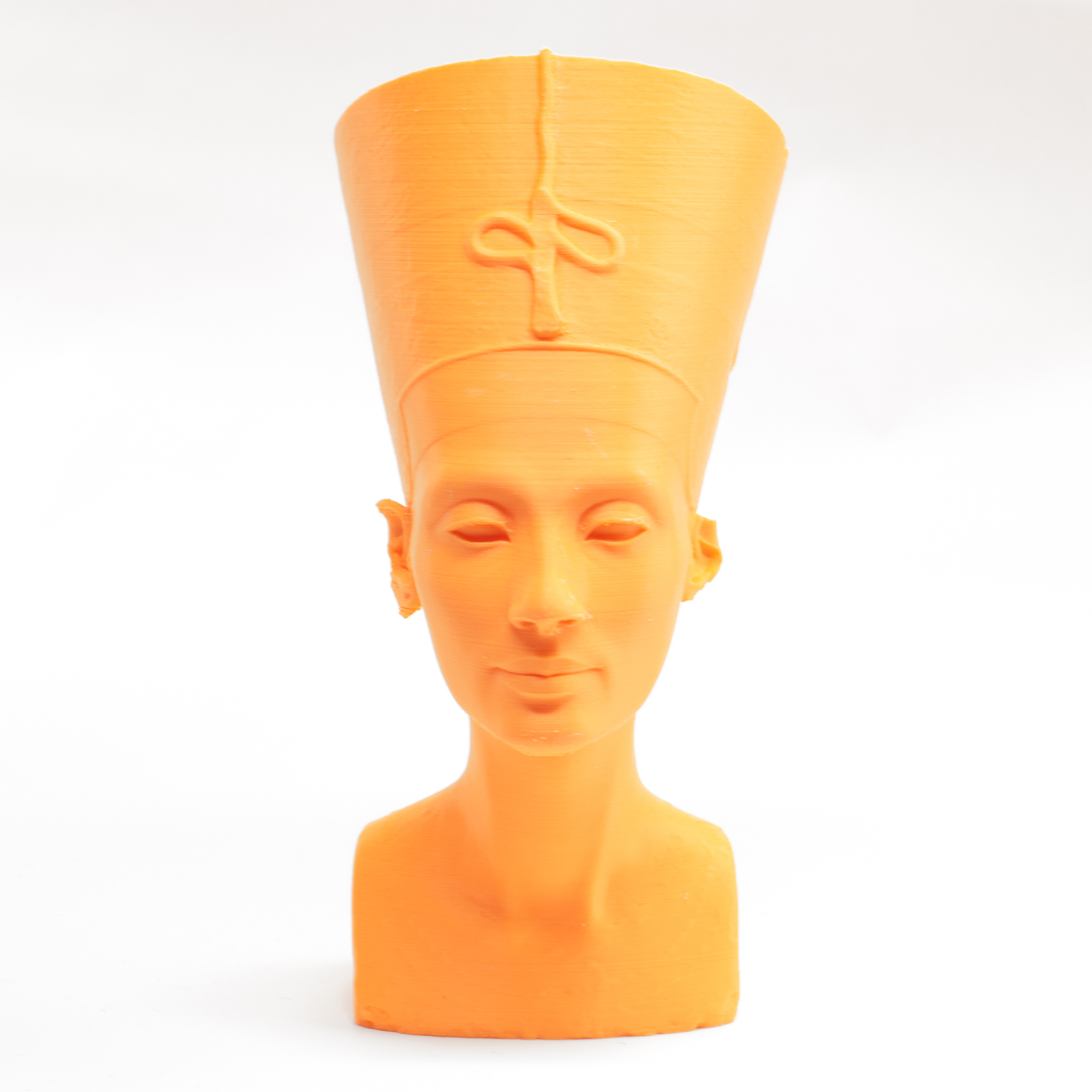 3D Print of Bust of Nefertiti at the Neues Museum, Berlin Da emi.Forge