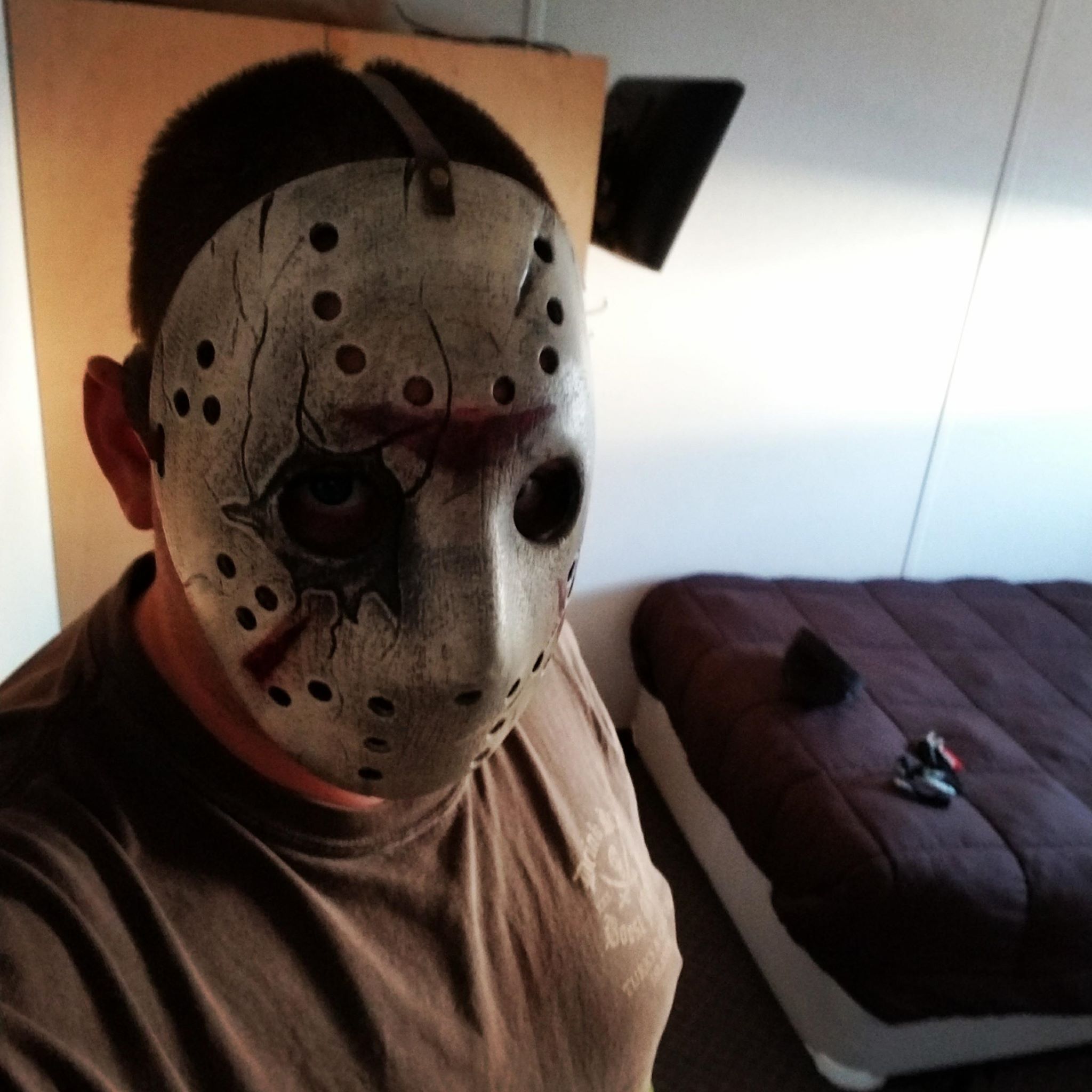 3D Printable Hockey mask by Ashley Sparling