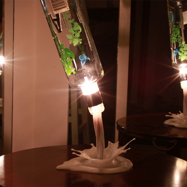 3D Printable SplashLIGHT by Avooq Creations.