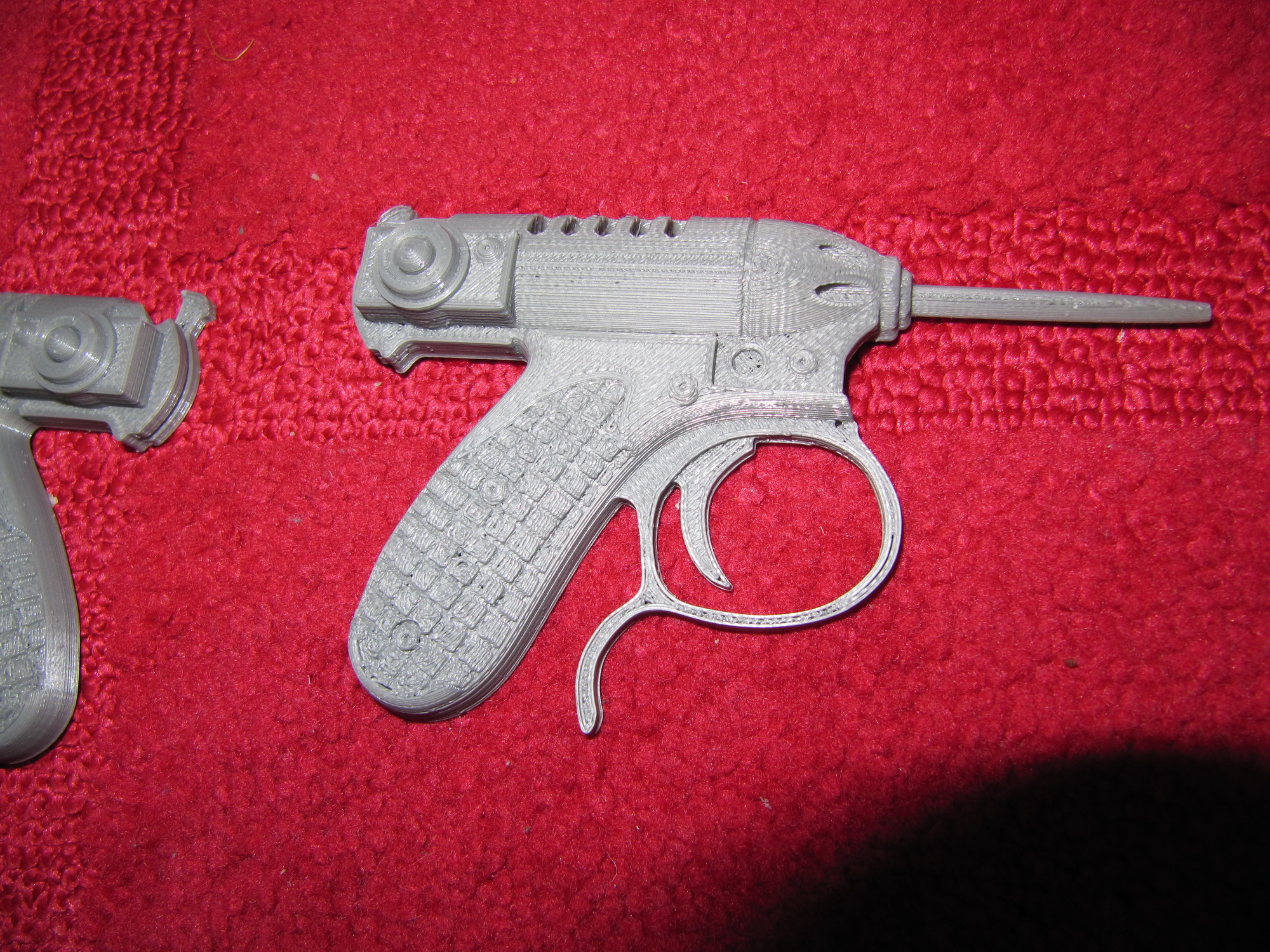 3D Printable Men in Black - Noisy Cricket Gun by Darras Bertrand