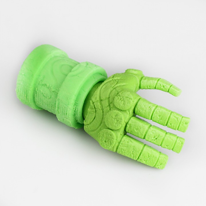 3D Printable Right Hand of Doom (Hellboy) by Fabio Bautista