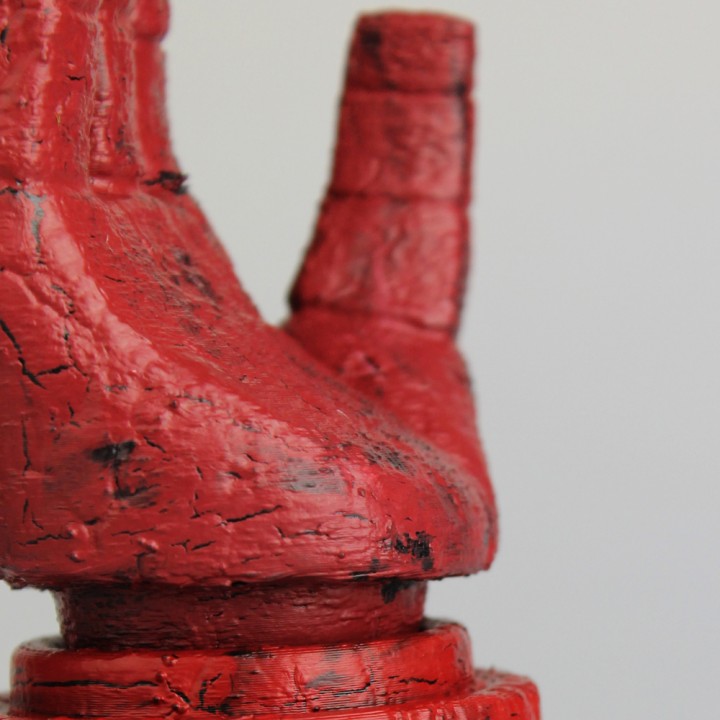 3D Printable Right Hand of Doom (Hellboy) by Fabio Bautista