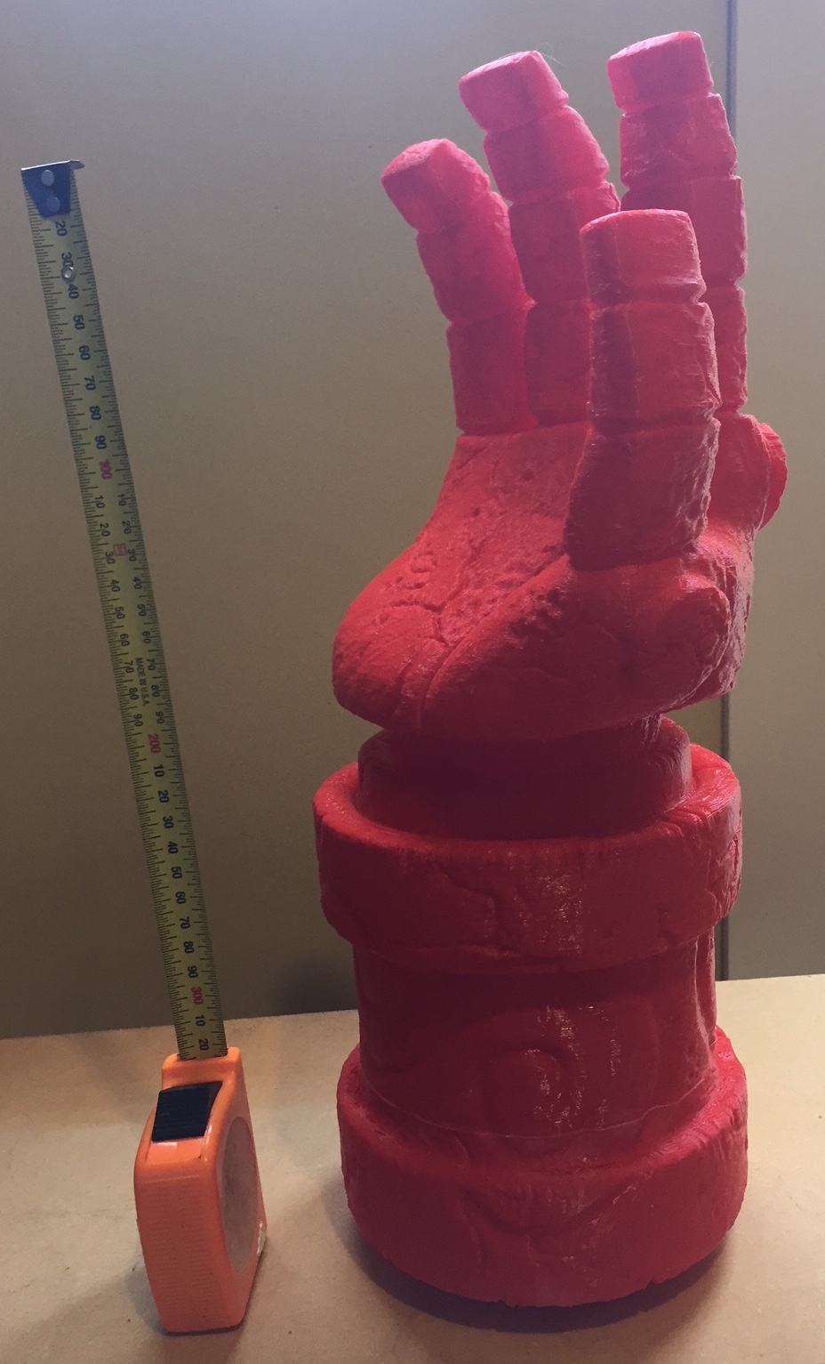 3D Printable Right Hand of Doom (Hellboy) by Fabio Bautista
