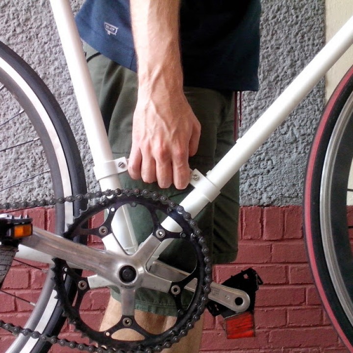 3D Printable Bike Frame Handle by Mateusz Sidorowicz