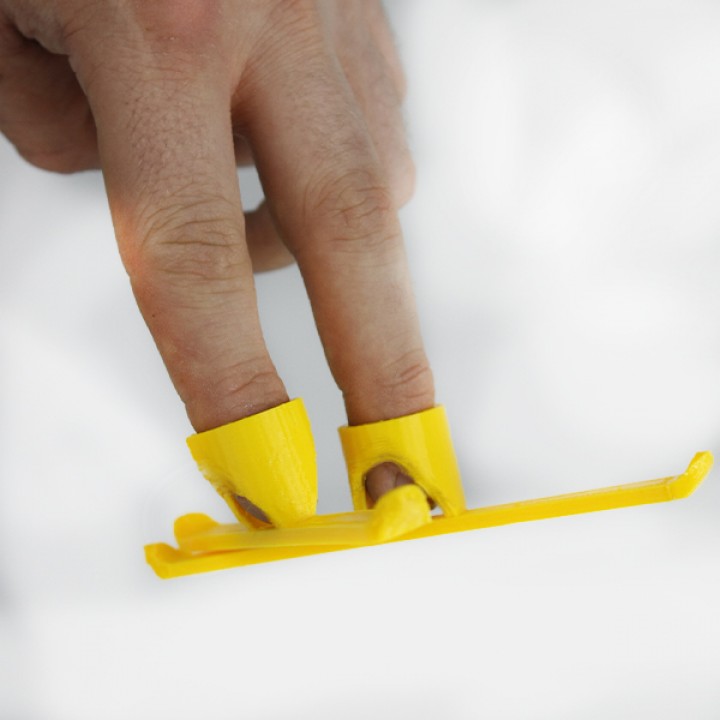 3D Printable finger skis by Chase DeVries