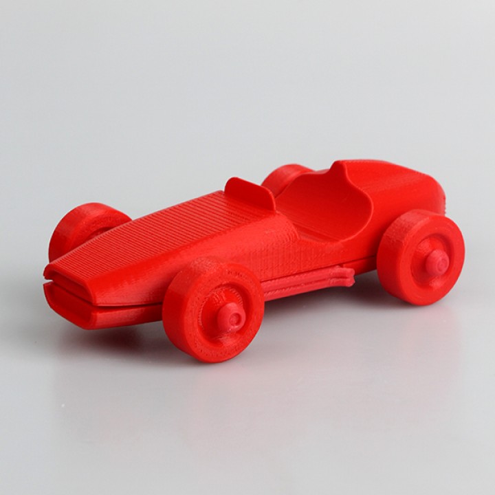 3D Printable Little Race Car by christian.c