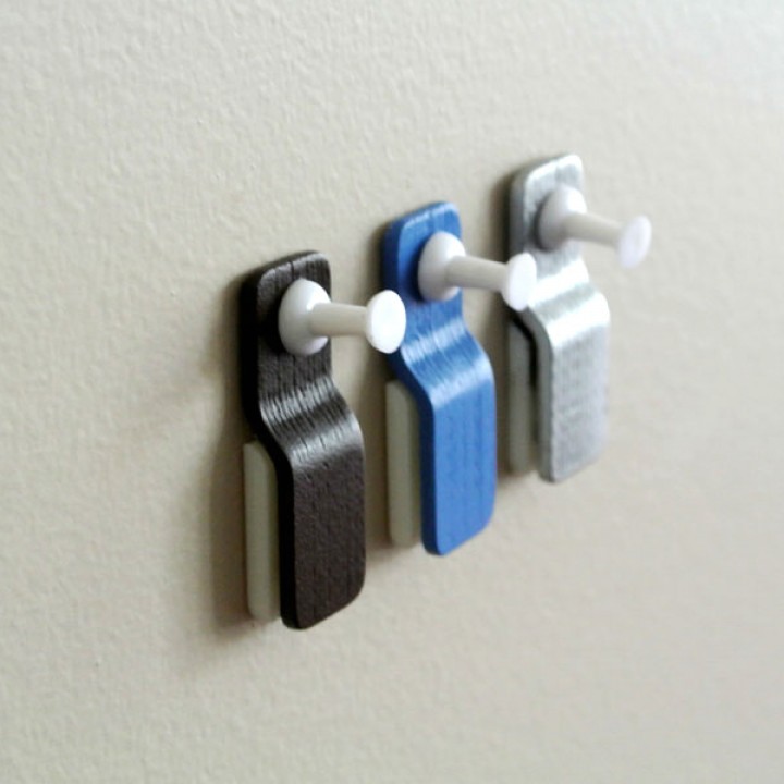 3D Printable Wall mount paper clip by Tosh Sayama