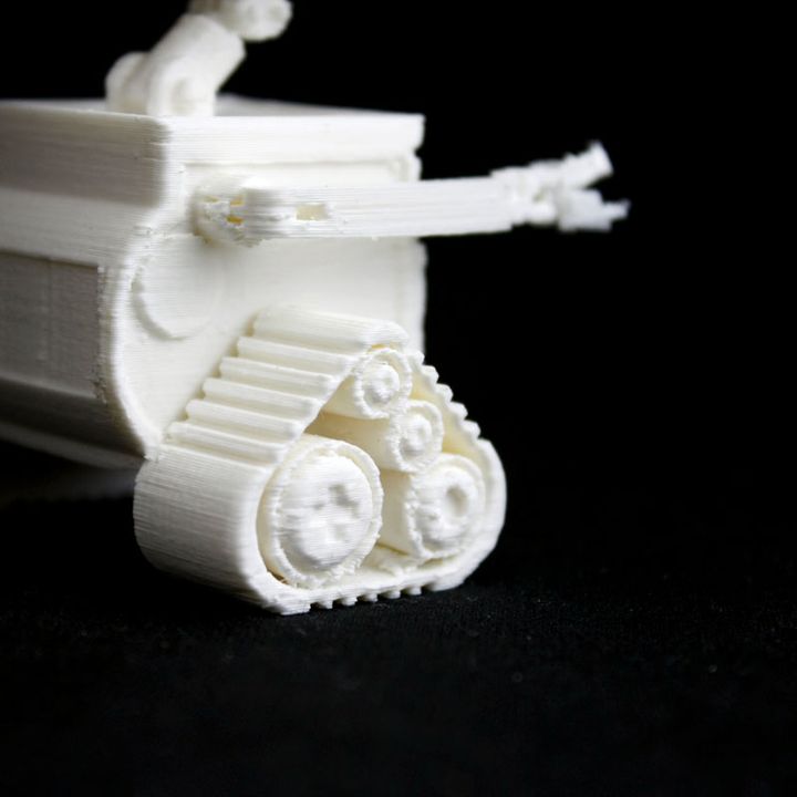 3D Printable WALL-E by Şaban