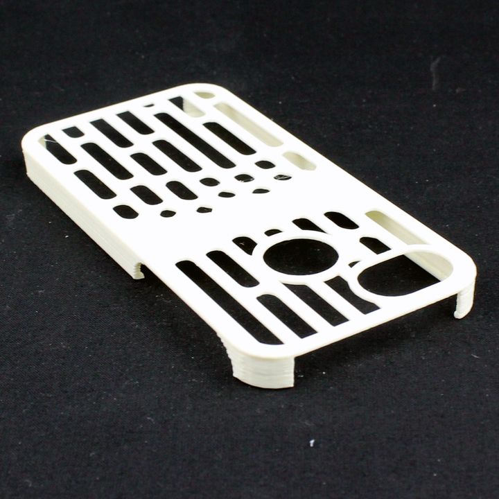 3D Printable IPhone 5 Case Slot Pattern by Mark Ledwold