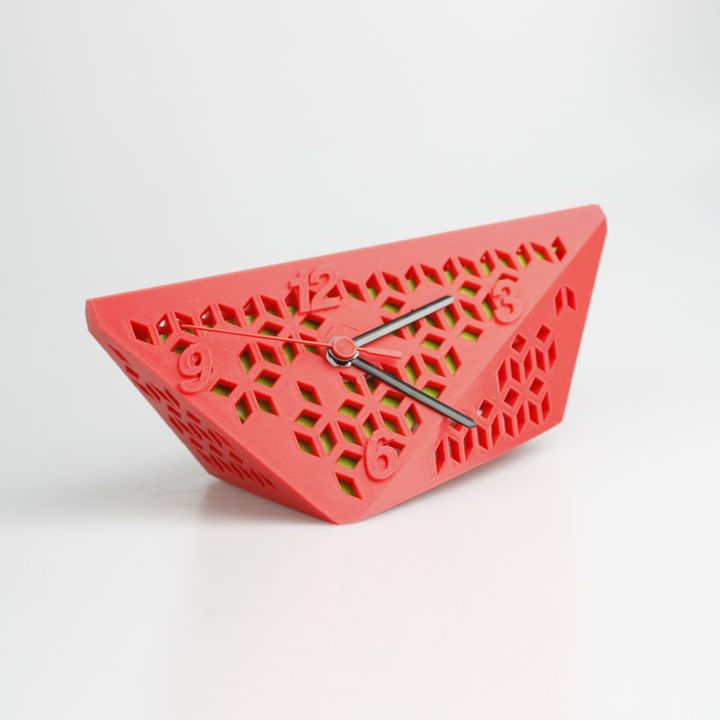 3D Printable Table Clock by M Badia