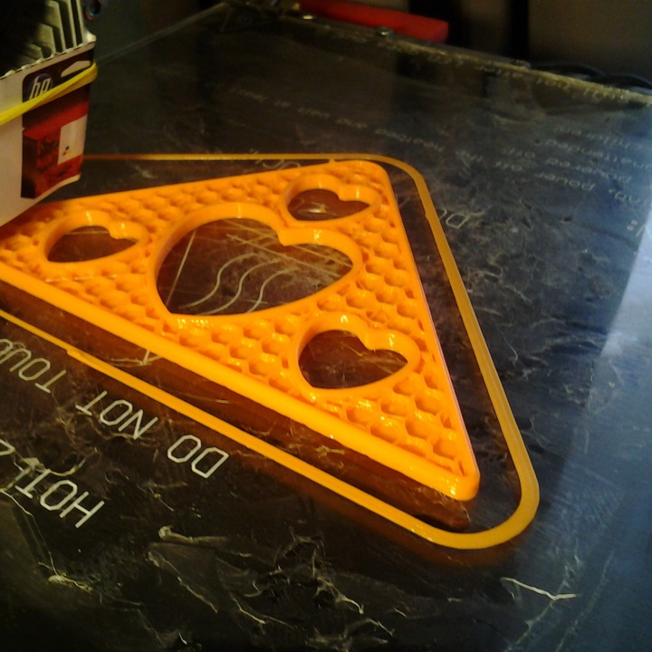 3D Printable Tablet Stand by alexandru flueras