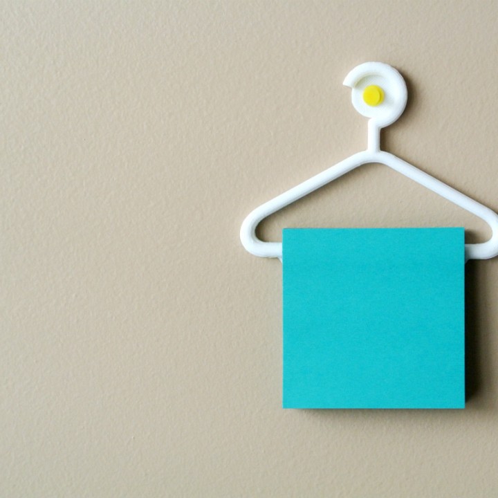 3D Printable Sticky note hanger by Tosh Sayama