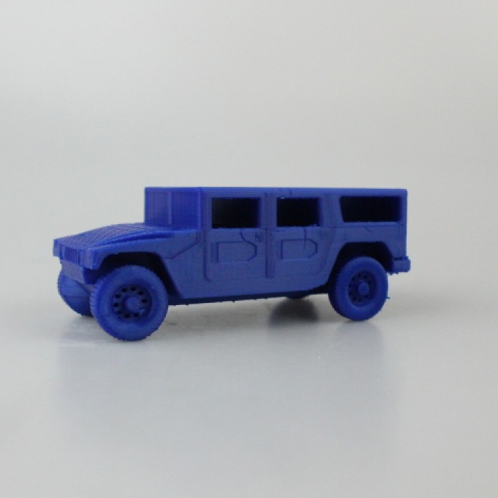 3D Printable Hummer H1 by Oleg Khmarnyi