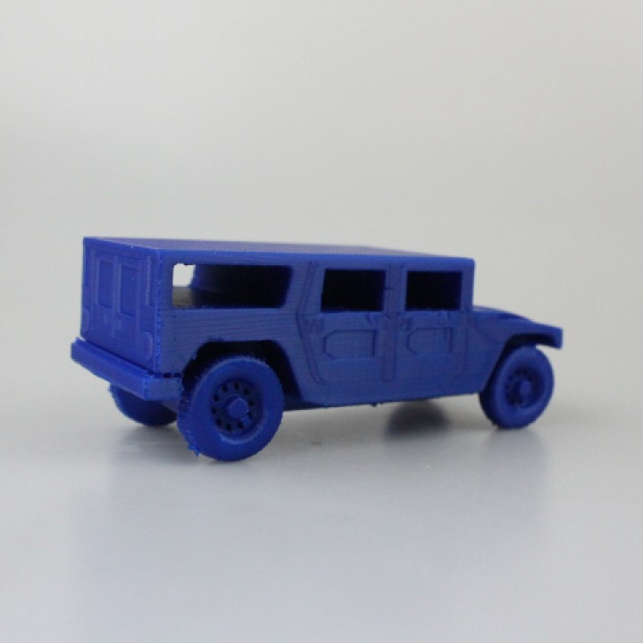 3D Printable Hummer H1 by Oleg Khmarnyi