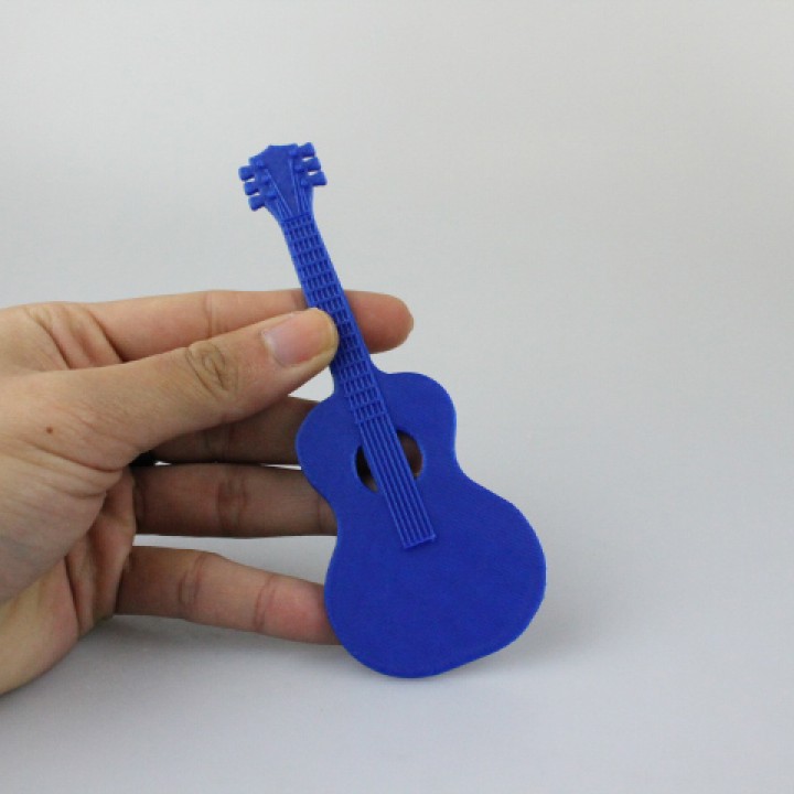 3D Printable Guitar by mikacu