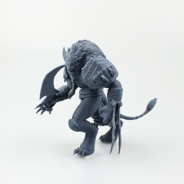 3D Printable Rengar - League of Legends by Daniel Schunemann