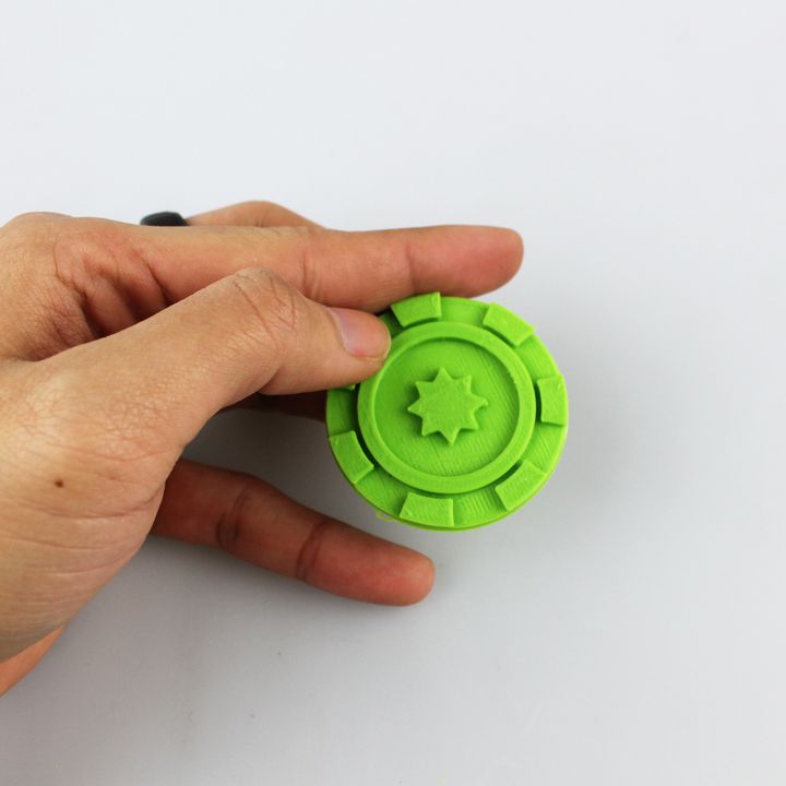 3D Printable Poker Card Guard by Pruna Adrian