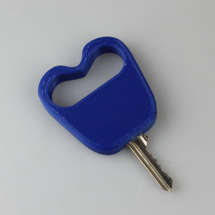 3D Printable Key adapter for disabled by Luca Parmegiani