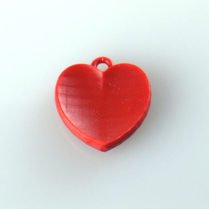 3D Printable Puffy heart pendant by Michael Devlin