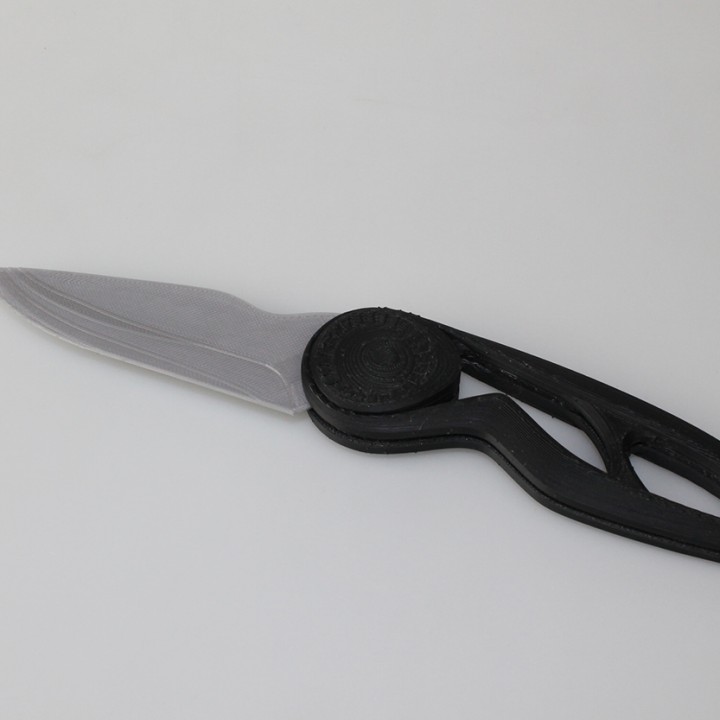 3D Printable Switchblade Scout Knife by Cemal Cetinkaya