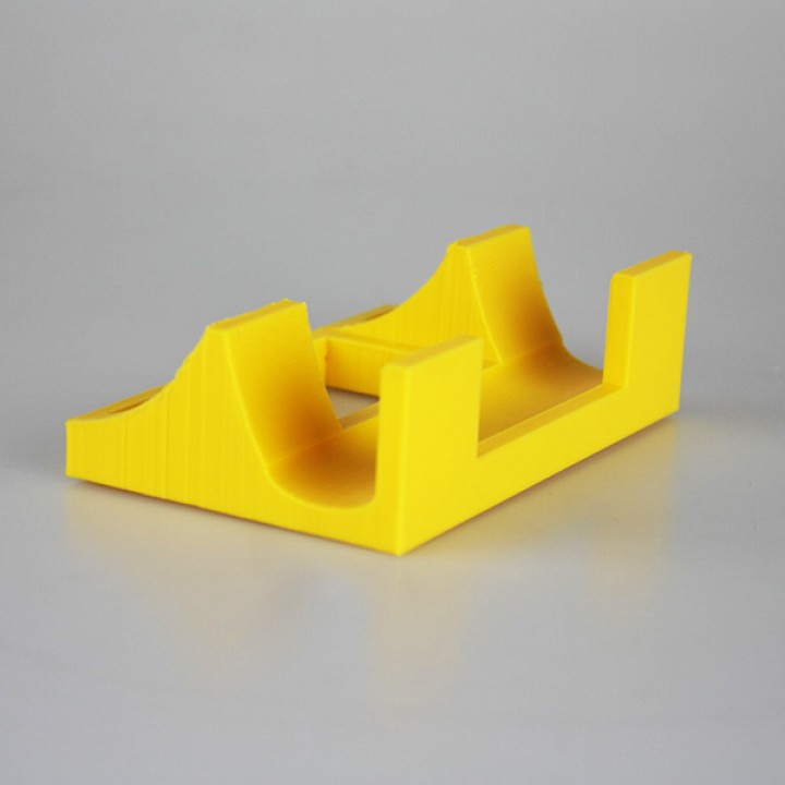 3D Printable Xbox One Kinect stand by Brian Boga