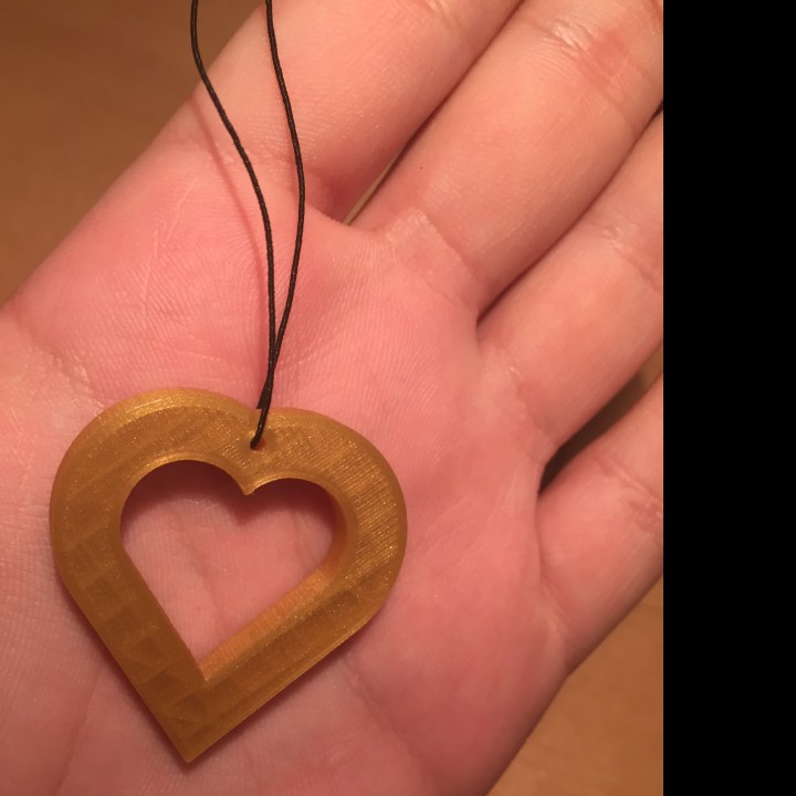 3D Printable Beautifully Simple Heart Pendant 2 by Thomas Oehri