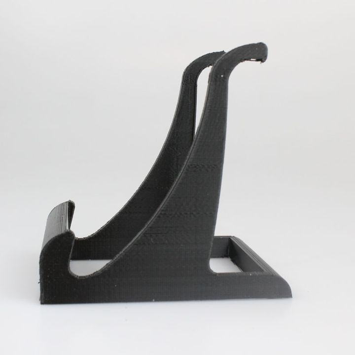 3D Printable Tablet stand by Natal Gusmão Mendes