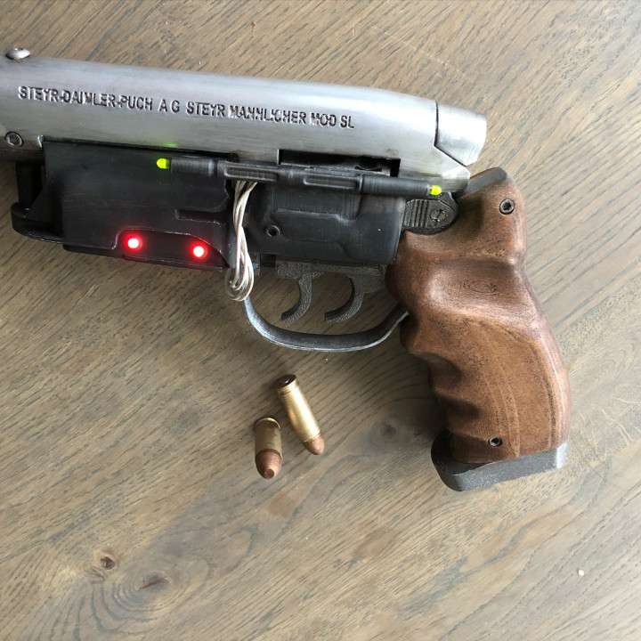 3D Print of Deckards Blaster - Blade Runner by jorgenp