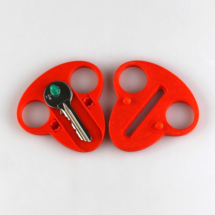 3D Printable Slide Key Holder by Luca Parmegiani