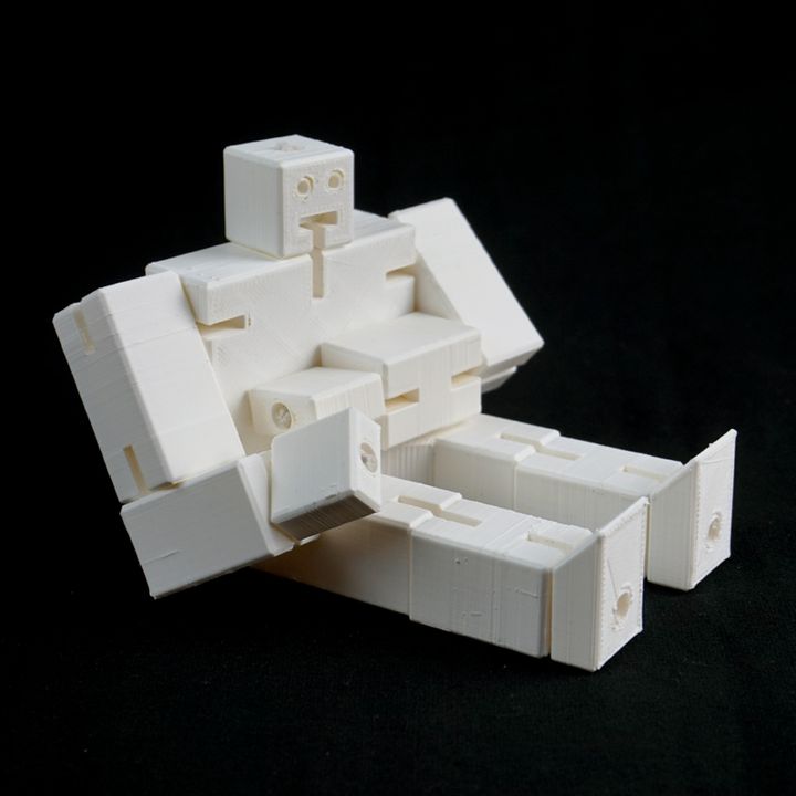 3D Printable SMALL CUBE ROBOT by Menanteau Nicolas
